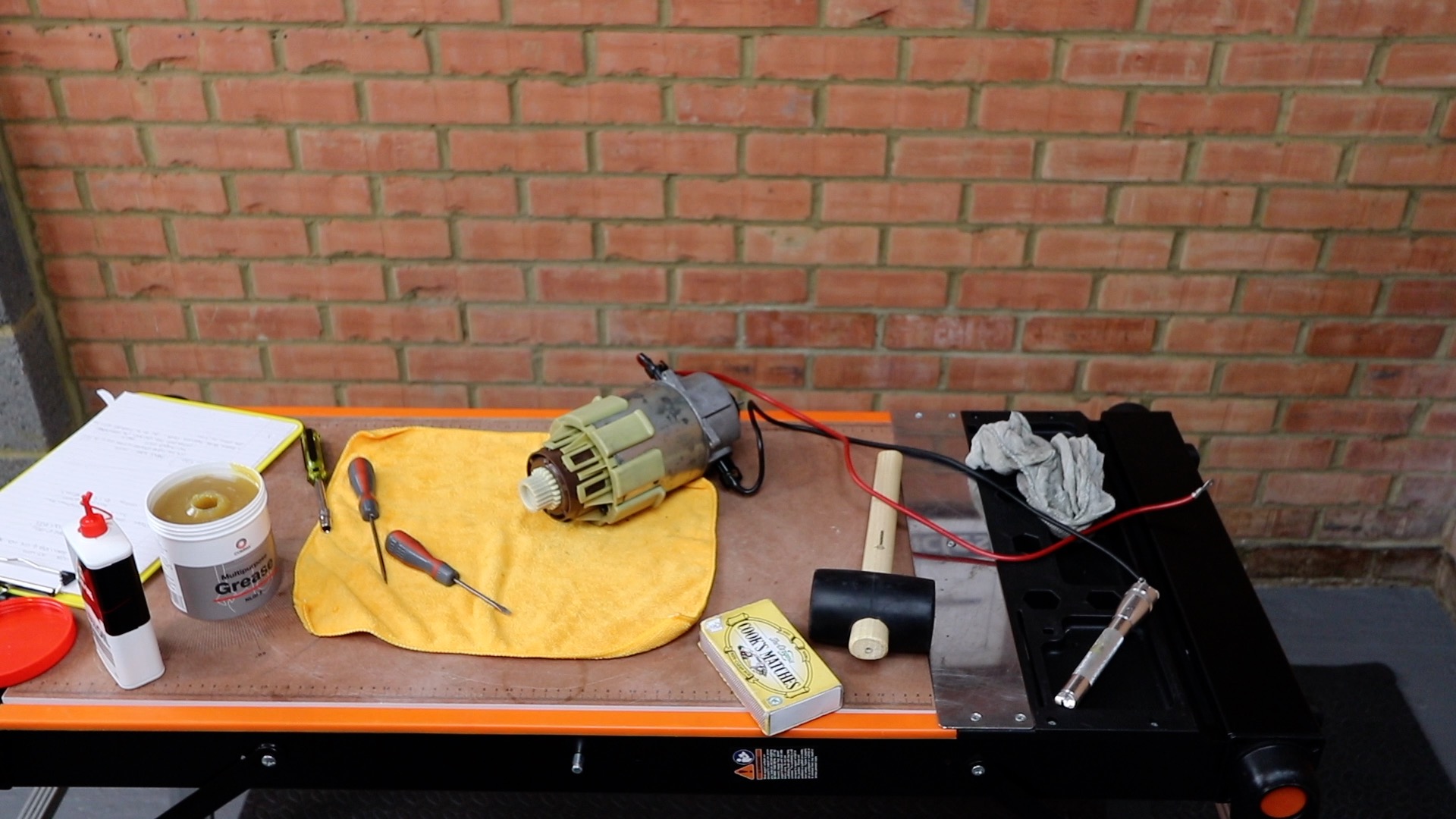 Sinclair C5 Restoration – Part 4 – Electrics – RetroWorkshop
